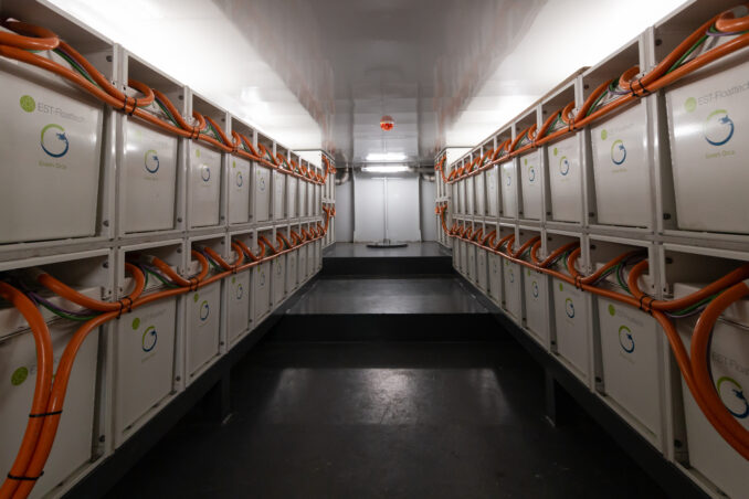 How researchers plan to integrate the structural battery into aircraft ...